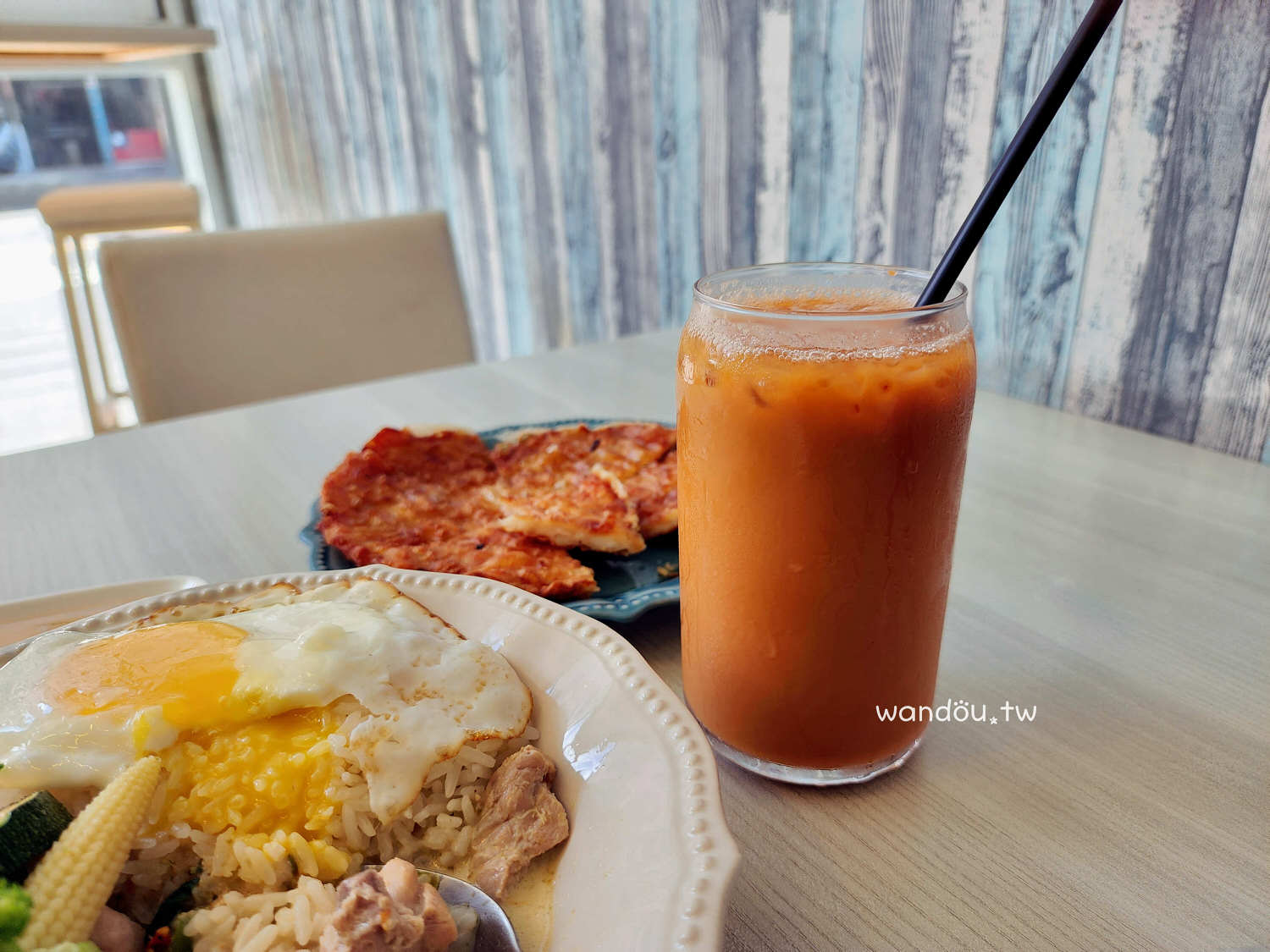 你的泰式Need Times(高雄泰式料理) 捷運大東站平價清新泰式料理 綠咖哩 – 豌豆自遊自在美食趣