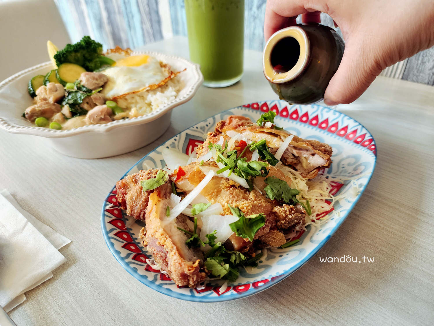 你的泰式Need Times(高雄泰式料理) 捷運大東站平價清新泰式料理 綠咖哩 – 豌豆自遊自在美食趣