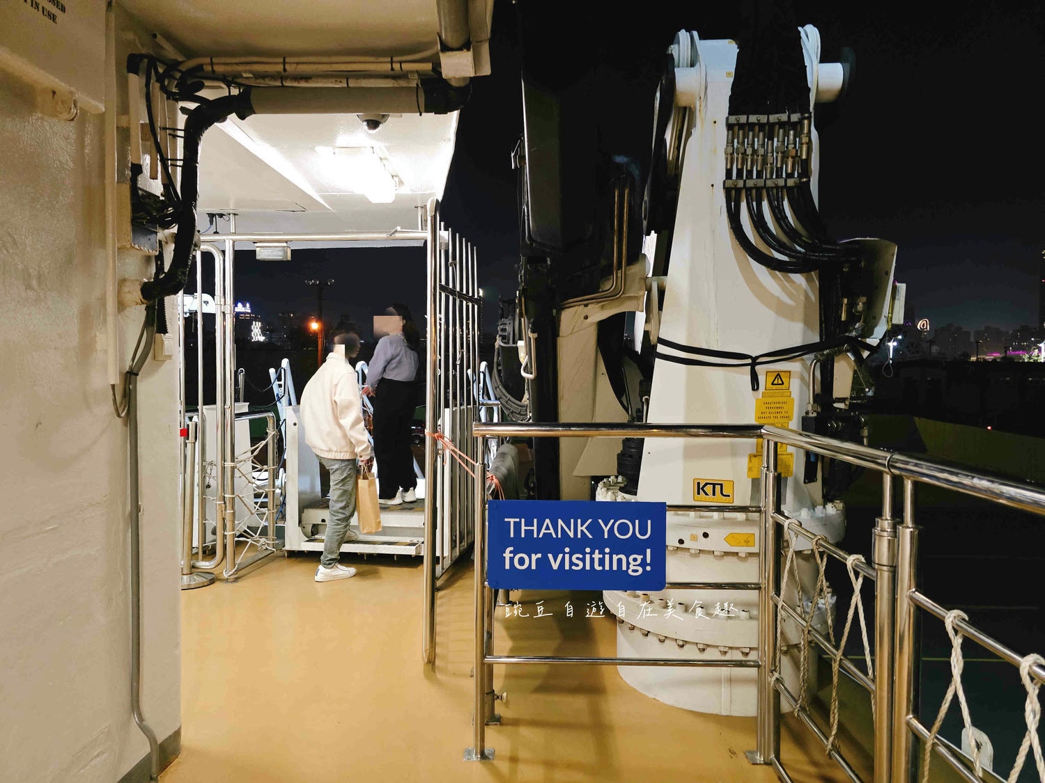 望僕號基隆高雄花蓮|現場排隊預約參觀Doulos Hope 世界最大的海上書展圖書到台灣 買書喝咖啡看海景 – 豌豆自遊自在美食趣